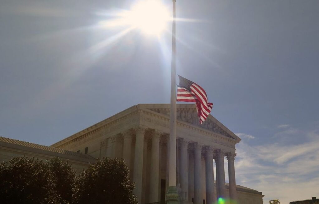 RBG CONTINUES HER CONTEMPT FOR THE CONSTITUTION IN DEATH ...