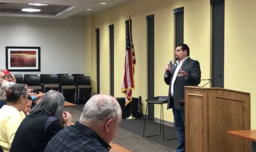 NYE COUNTY COMISH LEO BLUNDO VOTES TO SCRAP VOTING MACHINES ...